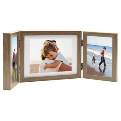 Berkfield Trifold Photo Frame Collage Light Brown 22x15 cm+2x | DIY at B&Q