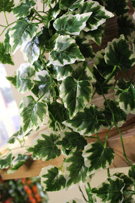 Best Artificial 100cm Variegated Grape Trailing Ivy Garland Strings ...