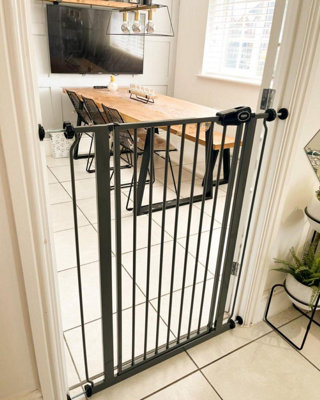 Bettacare Child and Pet Gate Narrow, 68.5cm - 75cm, Slate Grey, Extra ...