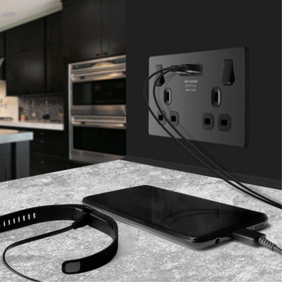 BG Evolve Black Chrome Double Switched 13A Power Socket + 2 x USB (3.1A)
