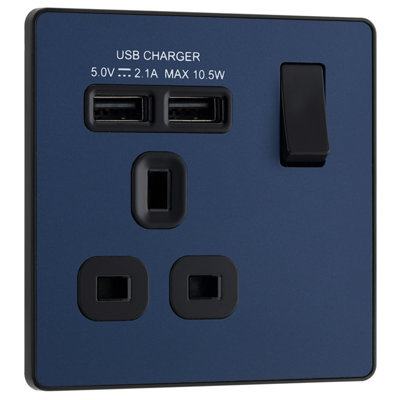 BG Evolve Matt Blue Single Switched 13A Power Socket + USB Charger (2.1A)