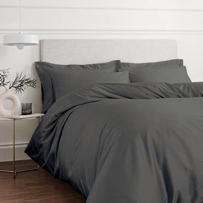 Bianca 400 Thread Count Cotton Sateen Duvet Cover Set with Pillowcases ...