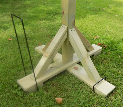 Bird Table Stabiliser Pegs Metal Anchor Legs Set of 4