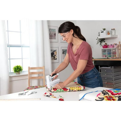 Upholstery staple gun hobbycraft store