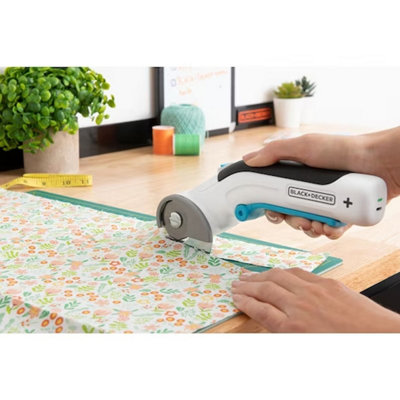 Black and Decker BCRC115-XJ 3.6V Cordless Rotary Cutter Hobby Craft Cutters