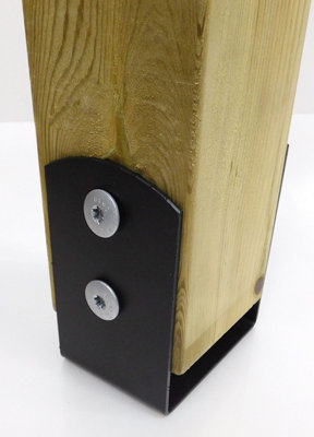 BLACK Bolt Down BASE POST SUPPORT Fence Foot Base Brackets PERGOLA Internal Size: 101 mm - 4"