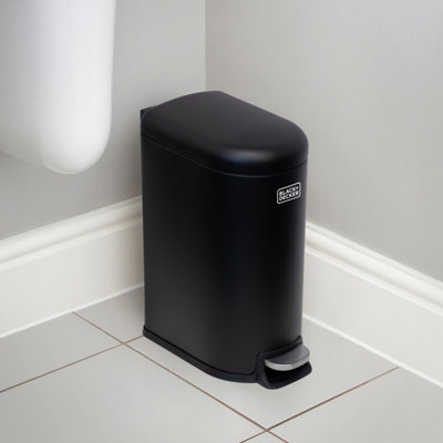 BLACK+DECKER 10 Litre Slimline Pedal Bin - Black