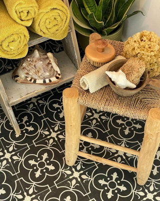 Black Designer Non Slip Vinyl Flooring For LivingRoom, Hallways ...