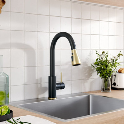 Black Gold Retractable Commercial Pull out Kitchen Tap Mixer Tap Faucet