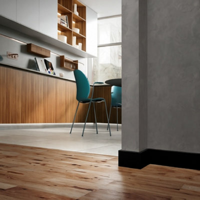 Black Plastic Skirting Board - Intense Water Resistant Skirting (L ...