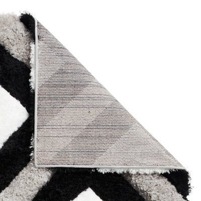 Black White Shaggy Modern Easy to Clean Geometric Rug For Dining Room ...