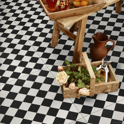 Black White Tile Effect Anti-Slip Vinyl Flooring for Home, Shops ...
