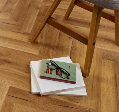 Block Herringbone 12mm Laminate Flooring Helsinki (Box 1.607m2) Free ...