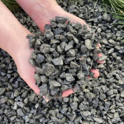 Blue Granite 14mm Decorative Garden Aggregates Borders Paths Driveways ...