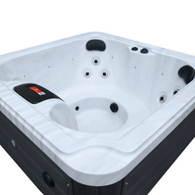 Blue Whale Spa - Pebble Haven - 4 person hot tub