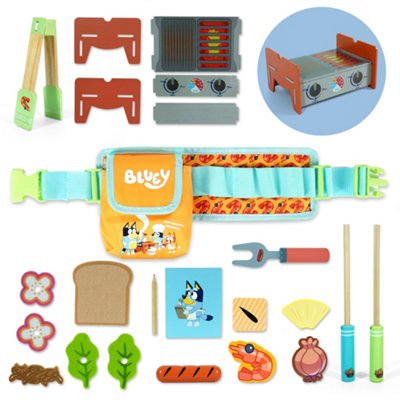 BLUEY BBQ BELT PLAYSET, 20 PIECE WOODEN PRETEND COOKING TOY WITH MINI BBQ