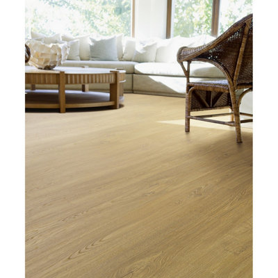 Borneo European Oak Beige Brown Wood Effect Click Laminate Flooring ...