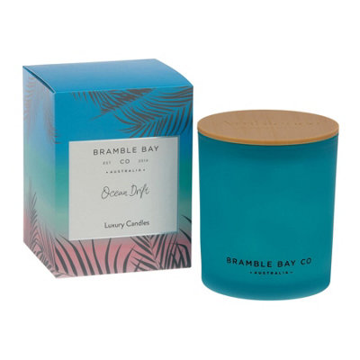 Bramble Bay - Oceania Soy Wax Scented Candle - 300g - Ocean Drift | DIY at B&Q