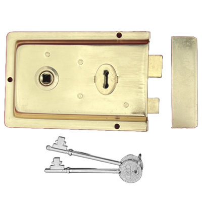 Brass Fluted Rim Lock 6" X 4" Victorian Solid Brass | DIY at B&Q