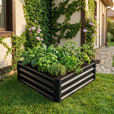 Breeins Metal Garden Bed Triangular Galvanised Steel Raised Garden Bed