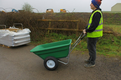 Bristol Tool Company 200L Wheelbarrow, Extra Deep Capacity, Hard ...