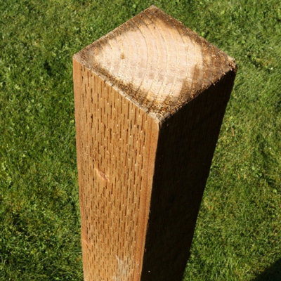 Brown Treated Wooden Fence Post UC4 100mm x 100mm x 2400mm Ground ...