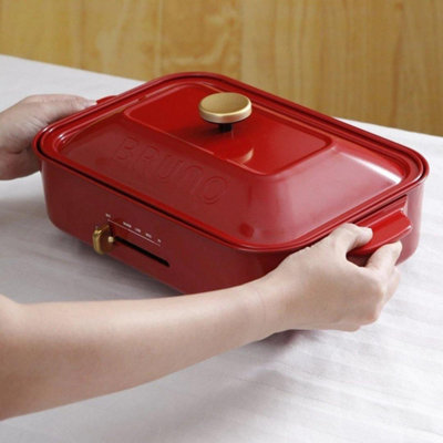 BRUNO Compact Hot Plate (Classic Red)