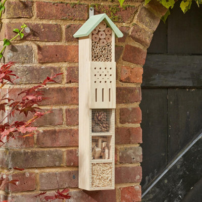 Bug & Bee Tower - 118 cm FSC Certified Wildlife Habitat for Bees and ...