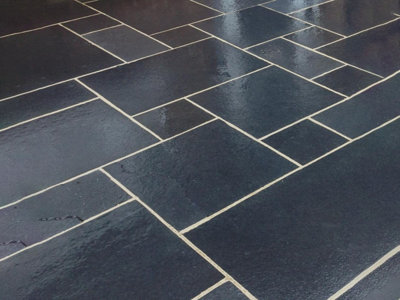 Calibrated 22mm Indian Stone Patio Paving Black Limestone (16.5m2 ...