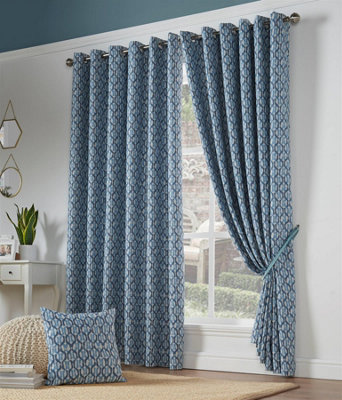 Camb 66" x 90" Blue (Ring Top Curtains) | DIY at B&Q