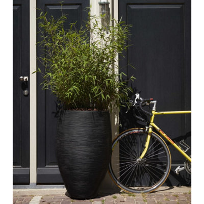 Capi Vase Nature Rib Elegant Deluxe 45x72 cm Black | DIY at B&Q