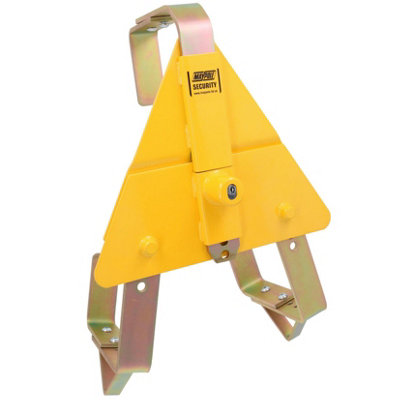 Caravan/Trailer 10-14" Stronghold Wheel Clamp TR107 | DIY at B&Q