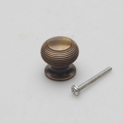 Castelion Small Antique Brass Beehive Cupboard Knob