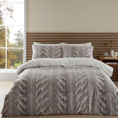 Catherine Lansfield Bedding Cosy Warm Cable Knit Fleece Duvet Cover Set ...