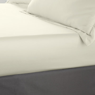 Catherine Lansfield Bedroom Silky Soft Satin Fitted Sheet 30cm Depth ...