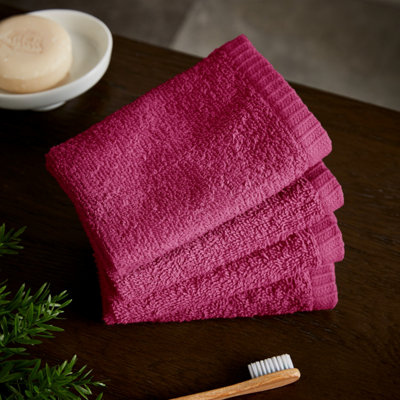 Catherine Lansfield Quick Dry Plain 30x30 cm Face Cloth 4 Pack Hot Pink