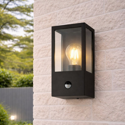 CGC DAVE PIR MOTION SENSOR BLACK E27 OUTDOOR WALL LIGHT BOX LANTERN ...