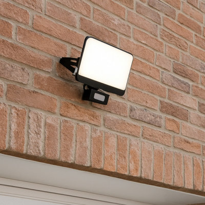 CGC PARRY 50W LED PIR Motion Sensor Outside Security Floodlight Black ...