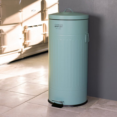 Charles Bentley 30L Retro Steel Waste Rubbish Kitchen Pedal Bin ...