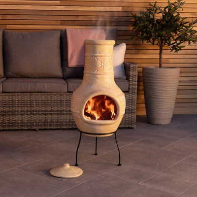 CHARLES BENTLEY SNUG Valencia Clay Chiminea