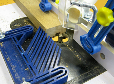 CHARNWOOD W012 Bench Top Universal Router Table, Accepts All 1/4" Sized ...