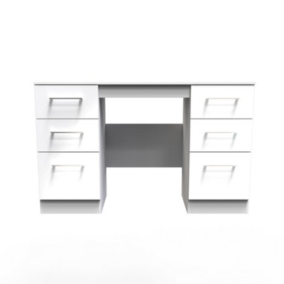 Chester Double Pedestal Desk in White (Ready Assembled)