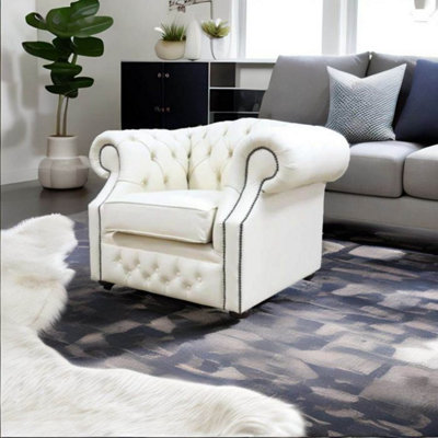 CHESTERFIELD CLUB CHAIR COTTONSEED CREAM REAL LEATHER IN BUCKINGHAM STYLE