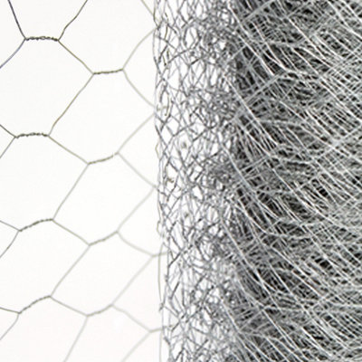 Chicken Wire Mesh Galvanised Fencing 25mm x 60cm x 50m (22g)