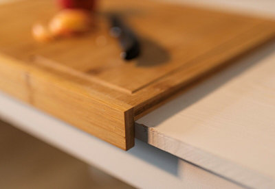 Chopping Board with Counter Edge
