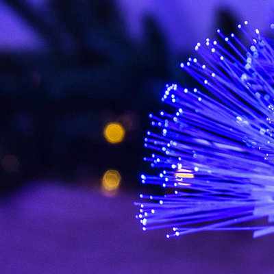 Christmas Tree World The 6ft/180cm White Blue Ripple Effect Fibre Optic ...