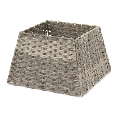 CHRISTMAS VILLAGE Handwoven Willow Christmas Tree Skirt - Rustic ...