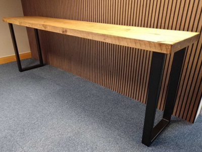 Chunky & Sturdy Breakfast Bar - Walnut