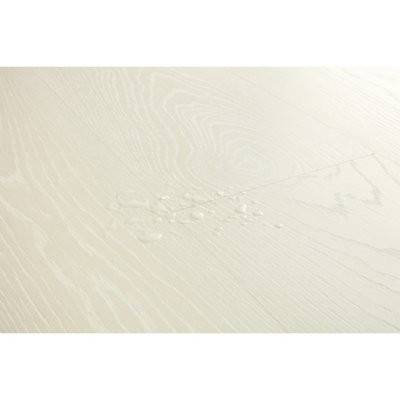 Class 800 CLM5798 White Ivory Wood Effect Click Laminate Flooring ...