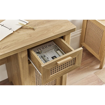 CLASSIC NATURAL OAK OFFICE DESK